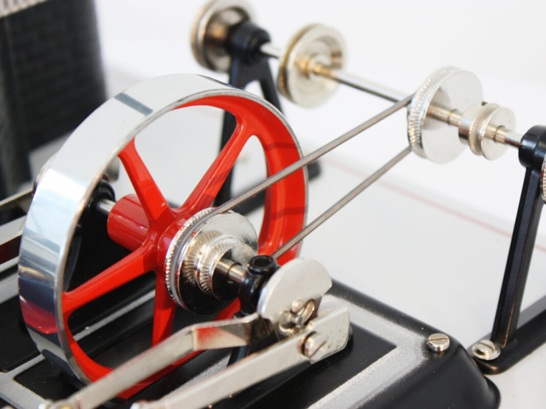 Wilesco D22 Dampfmaschine mit Dampfkamin 00022 - Wilesco Dampfmaschinen und Ersatzteile Schweiz